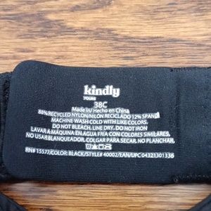 Kindly | Intimates & Sleepwear | Nwt Kindly Padded Underwire Bra 38c ...